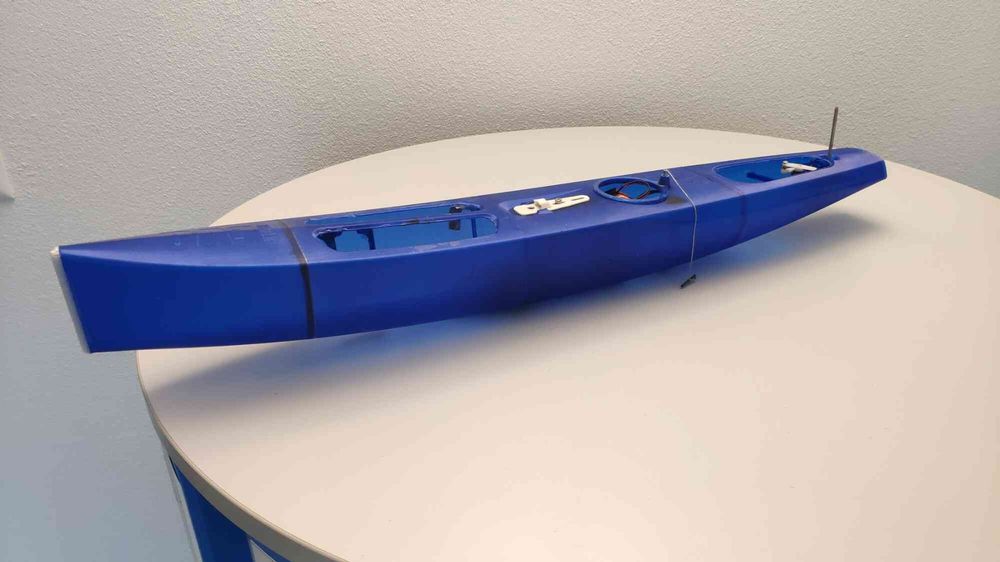 RG65 Manta EVO komplett mit Servo ausgerüstet + 2. Rohschale (Gebraucht ...