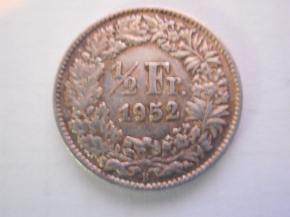 50 Rp. 1952 silber (Gebraucht) in Kriegstetten für CHF 1.7 – mit Lieferung auf Ricardo kaufen