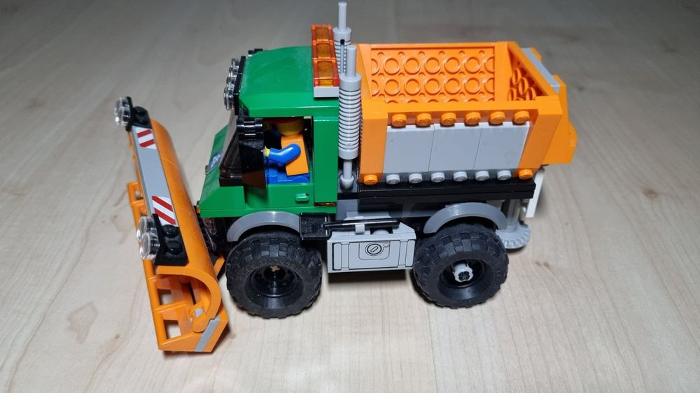 LEGO® Schneepflug-LKW, 60083 (Gebraucht) in für CHF 30 – mit Lieferung ...