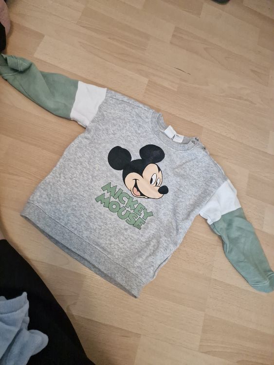 Mickey Mouse Pulli, Gr. 86 Grau/Grün - Top Zustand | Kaufen auf Ricardo