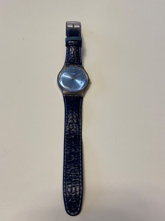 Swatch Blue Choco Uhr mit Datum, Durchmesser 34mm | Kaufen auf Ricardo