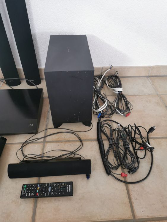 Sony; Blue-Ray Player & Dolby Surround System inkl. Kabel (Gebraucht ...
