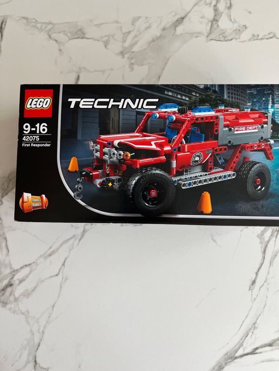 LEGO Technic 42075 / First Responder / Neu und OVP (Neu und ...