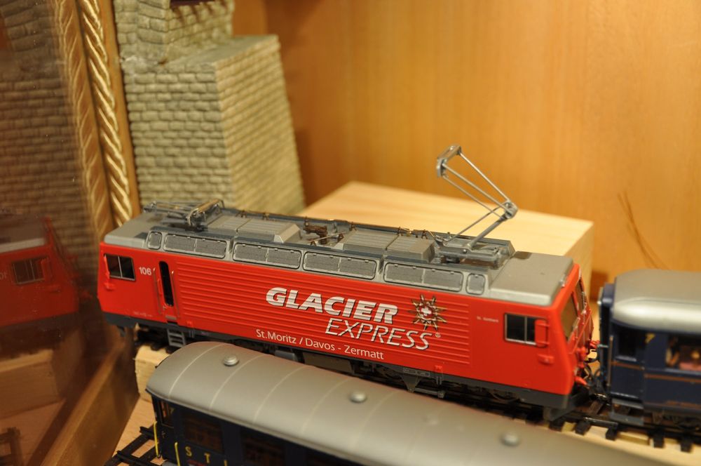 MGB -Bemo HOm -Loco. électr. HGe4/4 "75ans Glacier Express" | Kaufen ...