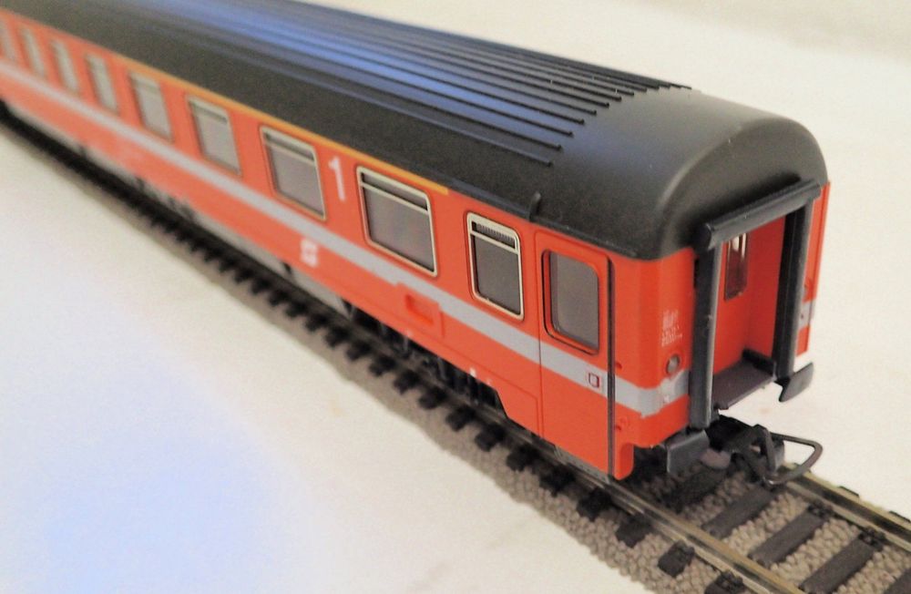 Roco ÖBB Eurofima Pwagen 1/2.Kl. Art. 44644 (Gebraucht) in Lausanne für ...