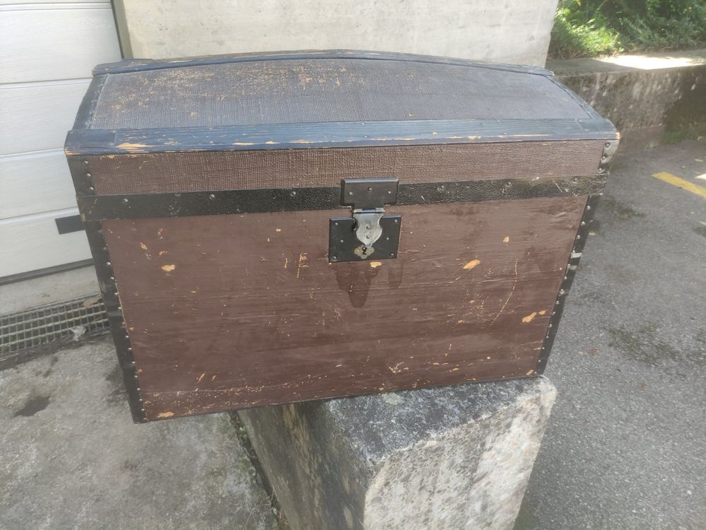 Truhe (Gebraucht) in Ennetbaden für CHF 20 – nur Abholung auf Ricardo ...