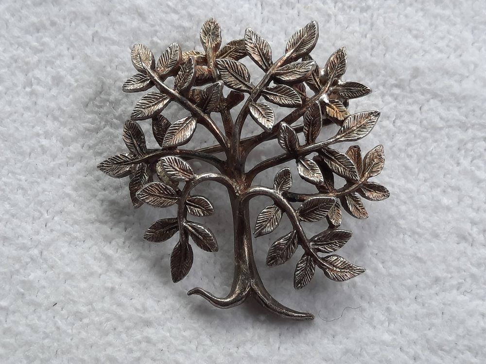 Vintage schöne Broschen mit Silber, Steine, Strass (Gebraucht) in ...