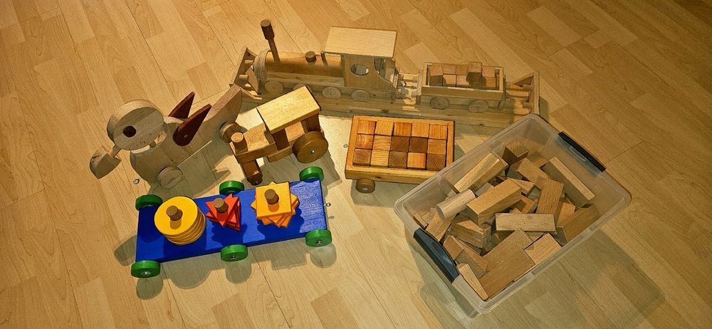 Holzspielzeug Set Handgemacht (Gebraucht) in Zürich für CHF 50 – mit ...