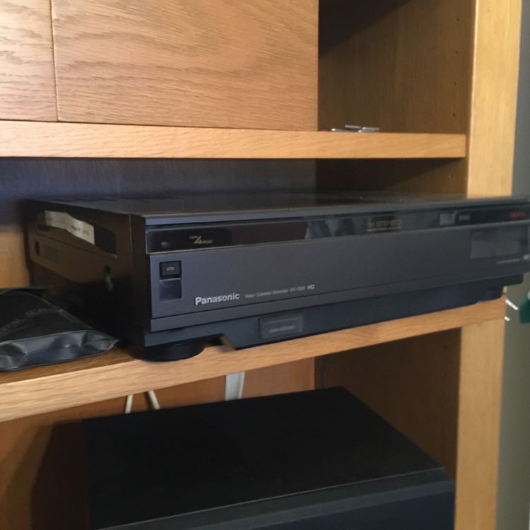 VHS Videorecorder Technics (Gebraucht) in Zürich für CHF 63 – nur ...
