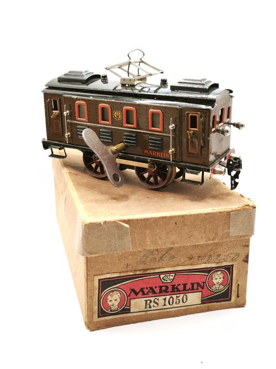 MÄRKLIN RS 1050 Spur 0 Uhrwerk-Lok mit OVP & Schlüssel (Gebraucht) in ...