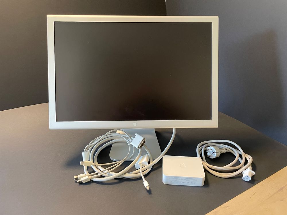 Apple Cinema Display 20" (Gebraucht) in Triesen für CHF 3 – mit ...