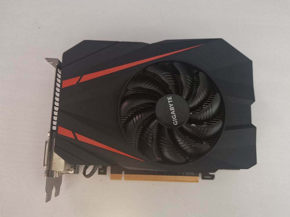 Gigabyte GTX 1070 ab 1.- | Kaufen auf Ricardo