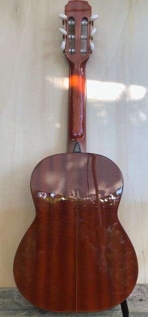 Kindergitarre ARIA AK-35 53 cm (Gebraucht) in Zürich für CHF 61 – nur Abholung auf Ricardo kaufen