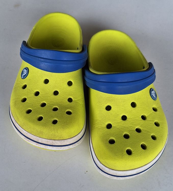 Crocs J2 Gr. 33/34 (Gebraucht) in für CHF 5 – mit Lieferung auf Ricardo ...