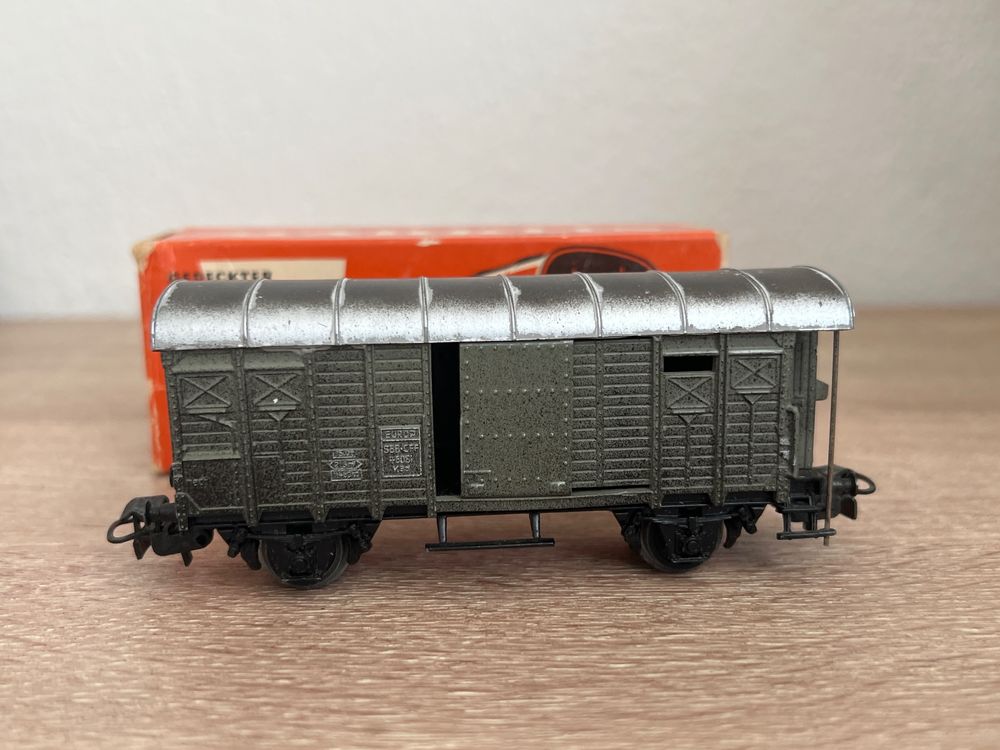 Märklin 312/1 Gedeckter Güterwagen SBB H0 (Gebraucht) in St-Aubin-Sauges für CHF 10 – mit ...