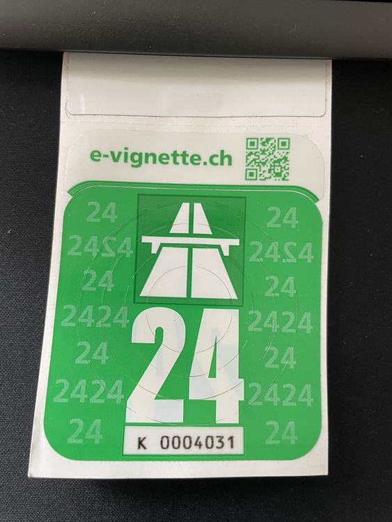 Autobahn Vignette 2024 CH (Neu und originalverpackt) in Schaan für CHF 36 – mit Lieferung auf ...