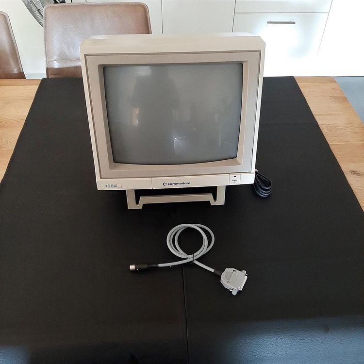 Commodore Amiga Monitor 1084 & Kabel | Kaufen auf Ricardo