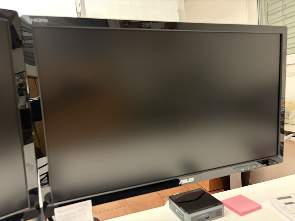 Monitor 27” (Zoll) Asus LED FullHD 2ms mit Lautsprecher (a) (Gebraucht ...