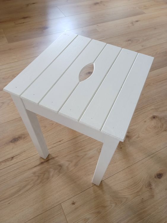 Taburett / Taburettli aus Holz (Neu (gemäss Beschreibung)) in Stans für CHF 49.95 – nur Abholung ...
