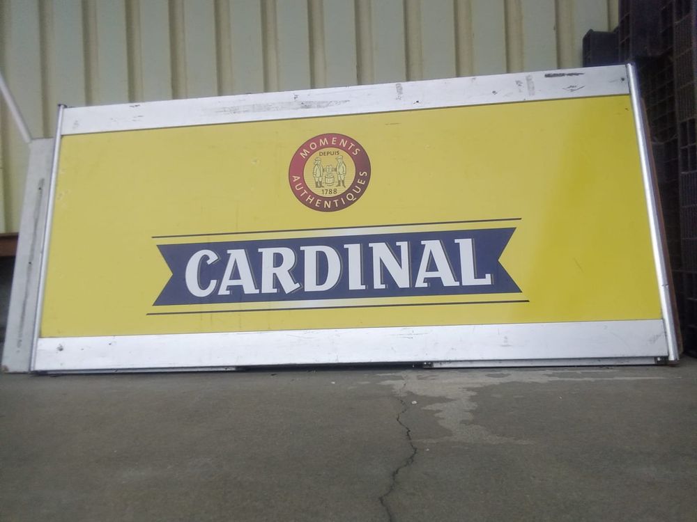 Original Cardinal Buffet-Tisch (Gebraucht) in Meisterschwanden für CHF ...