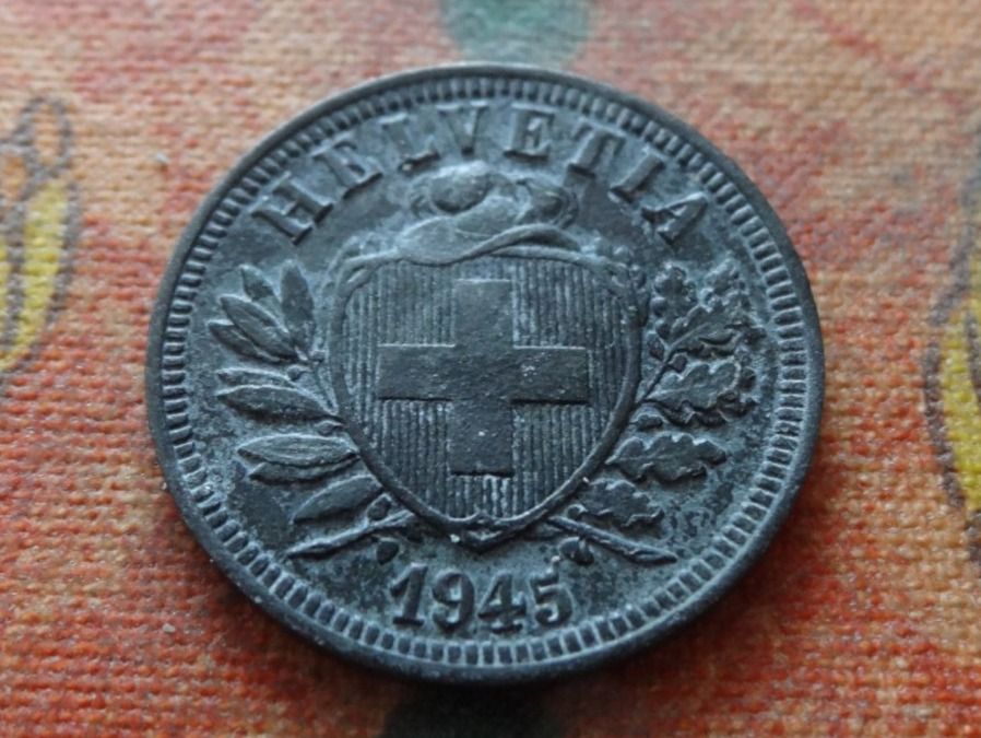 2 Rp. 1945 (Gebraucht) in Romanel-sur-Lausanne für CHF 3.5 – mit Lieferung auf Ricardo kaufen