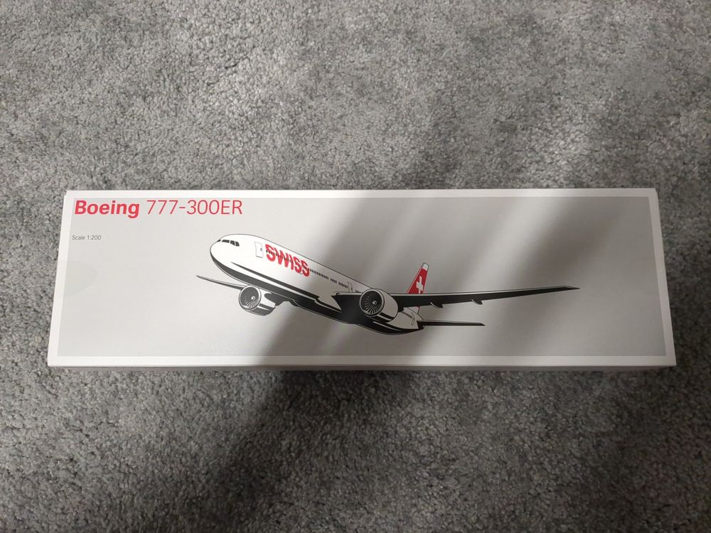 SWISS Boeing 777-300ER Airplane 1:200 "Normal Edition" (Neu und ...