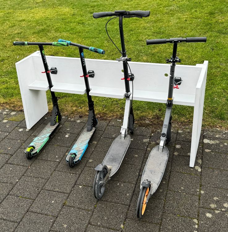 Ständer für 4 Kick-Boards | Kaufen auf Ricardo