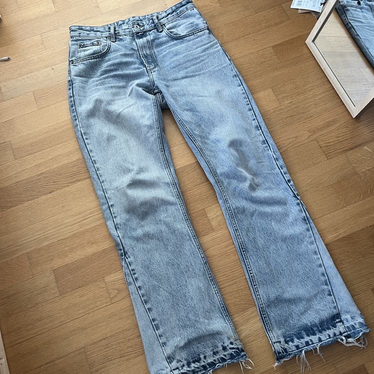 Flared Jeans ZARA W31 (Neu (gemäss Beschreibung)) in Bern für CHF 25 – mit Lieferung auf Ricardo ...