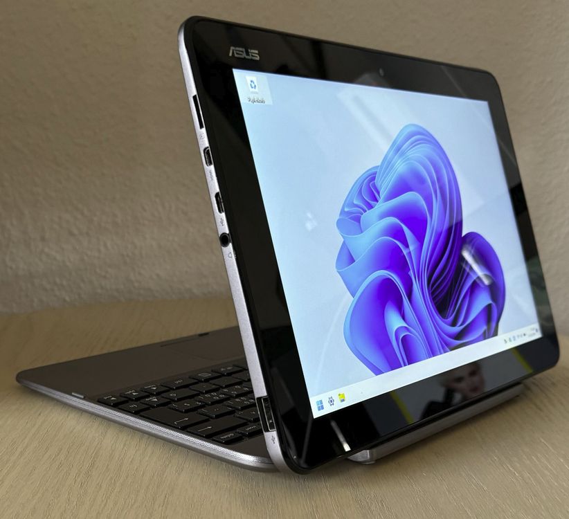 Asus Tablet/mini-Laptop Convertible | Kaufen auf Ricardo