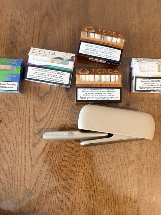 IQOS ILUMA + TEREA/DELIA Sticks - Top Zustand! 🔥 (Gebraucht) in ...