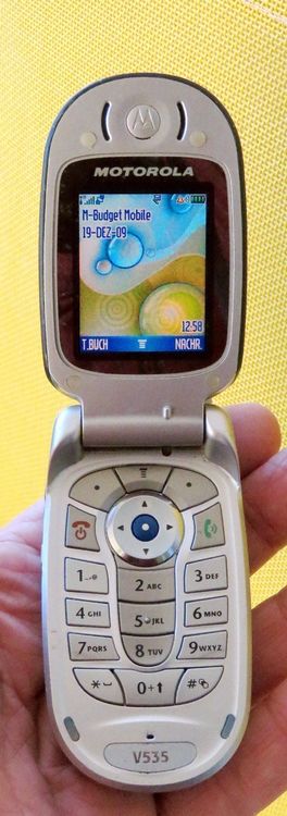 Motorola V535: 15 jährig und noch fit! (Gebraucht) in Untersiggenthal ...