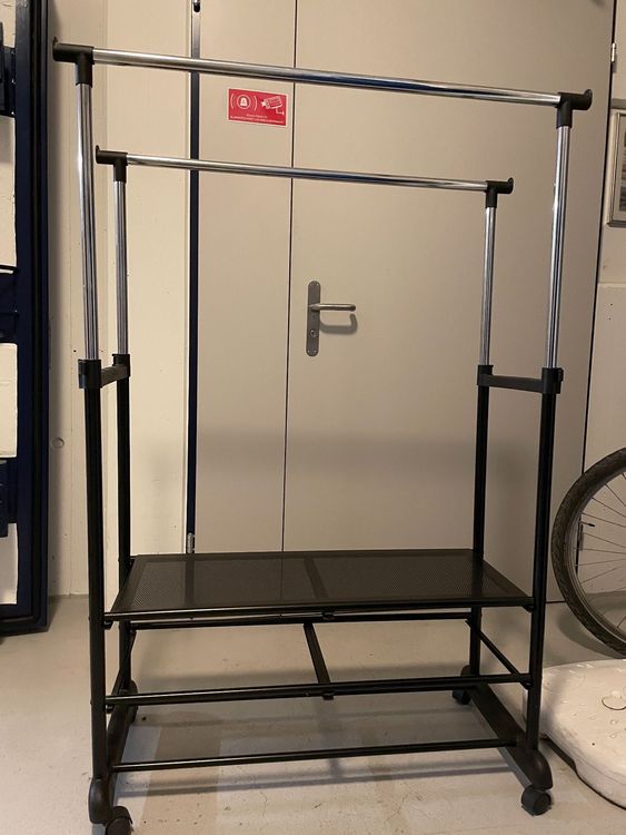 Doppel-Kleiderständer (Gebraucht) in Obfelden für CHF 24 – nur Abholung ...