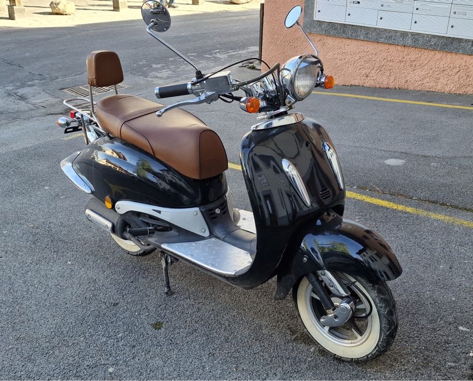 Scooter ZN 125t-E neuf vélomoteur (Neu und originalverpackt) in Vevey ...