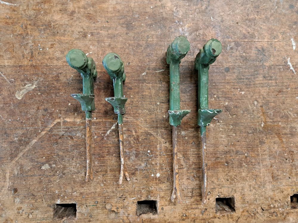 4 Fensterladenhalter antik | Kaufen auf Ricardo