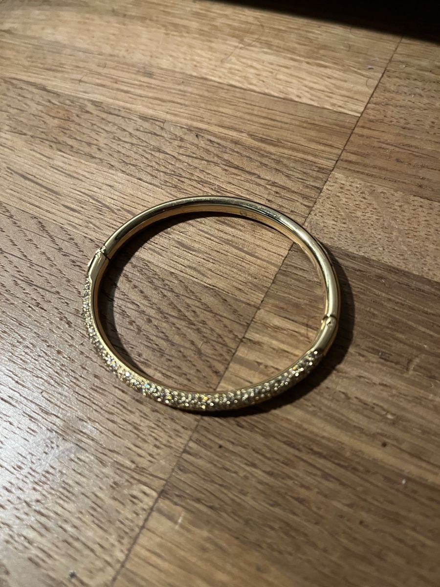 Swarovski Armreif (Bangle) (Gebraucht) in Hünenberg für CHF 85 – mit ...