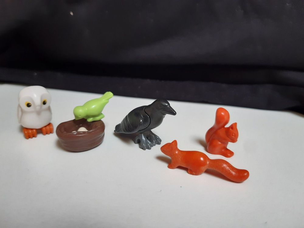 Eule, Rabe, Vogel mit Nest, 2 Eichhörnchen von Playmobil (Gebraucht) in ...