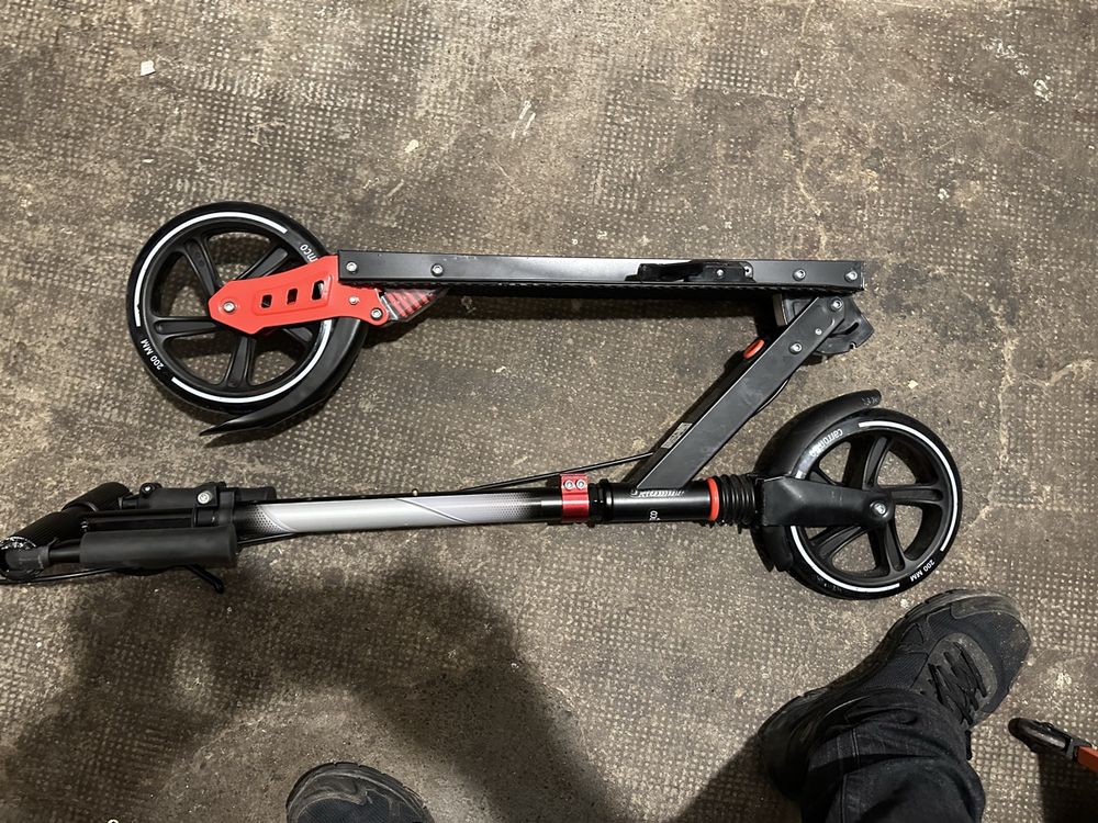 Micro Scooter Micro Metro Faltrad Roller Top Zustand! (Gebraucht) in ...