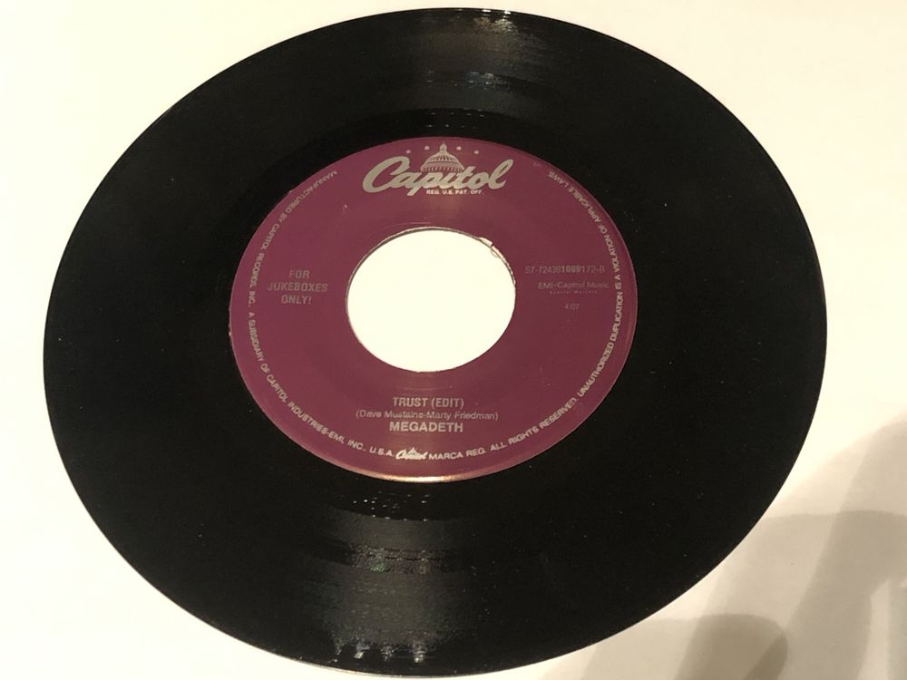 Megadeth. 7“ Single. A Secret Place / Trust (Gebraucht) in Faulensee ...