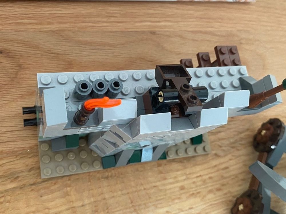 Lego 9471 Herr der Ringe Uruk-Hai Armee - mit Anleitung (Gebraucht) in ...