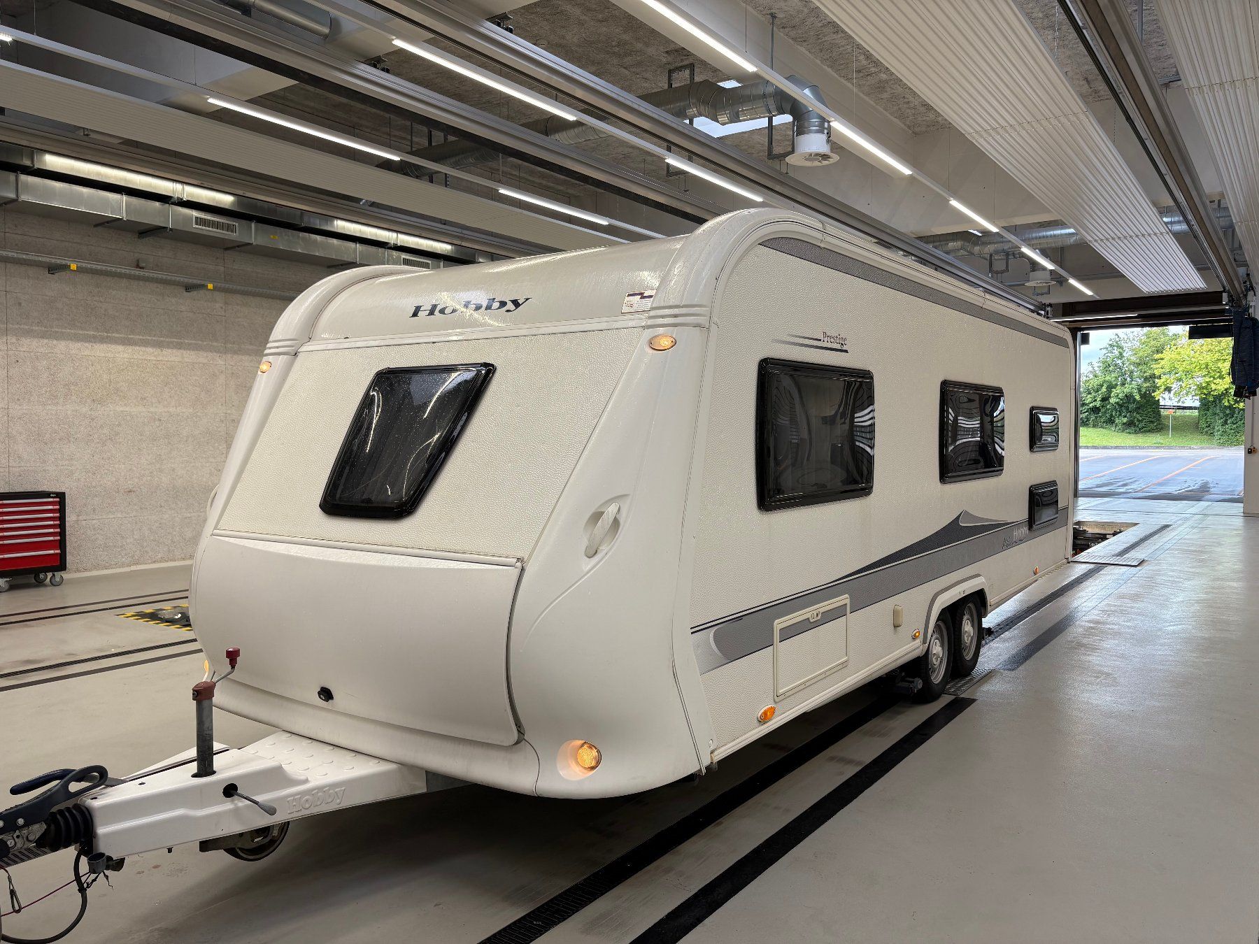 Hobby Prestige 650 KMFe, MFK, Mover, 7 Plätze, Winterfest (Gebraucht ...