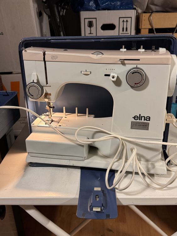 Elna Nähmaschine SP Swiss Made, Vintage (Gebraucht) in Schlieren für ...