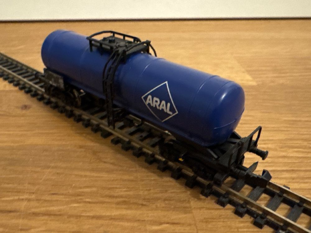 Roco 24028 Kesselwagen „Aral“ (Neu (gemäss Beschreibung)) in ...