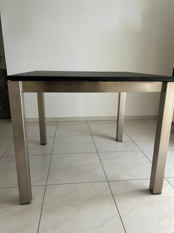 Klein-Tisch (Gebraucht) in St.Gallen für CHF 200 – nur Abholung auf ...