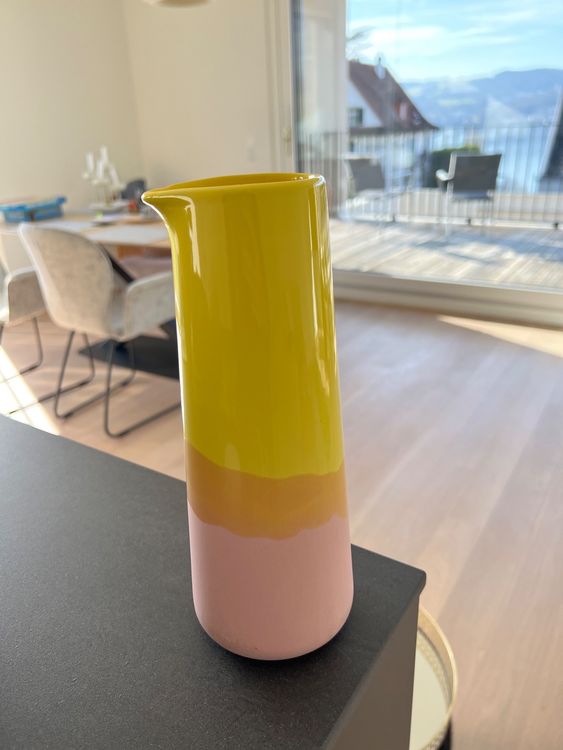 Motel a Miio Vase, rosa / gelb ca 25 cm hoch (Gebraucht) in Meilen für CHF 45 – mit Lieferung ...