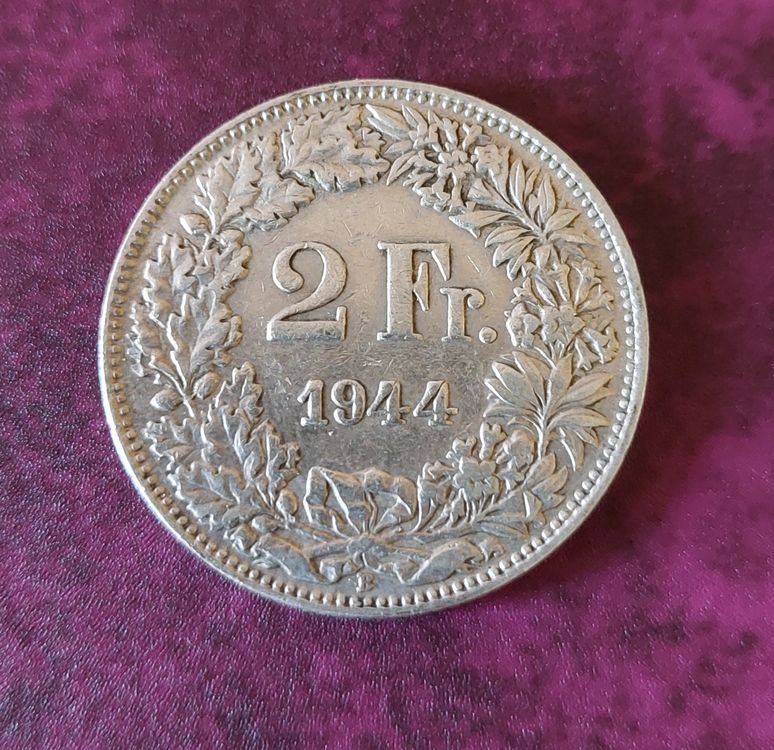 Silbermünze 2 Franken 1944 Helvetia (Gebraucht) in Urtenen-Schönbühl für CHF 6.3 – mit Lieferung ...