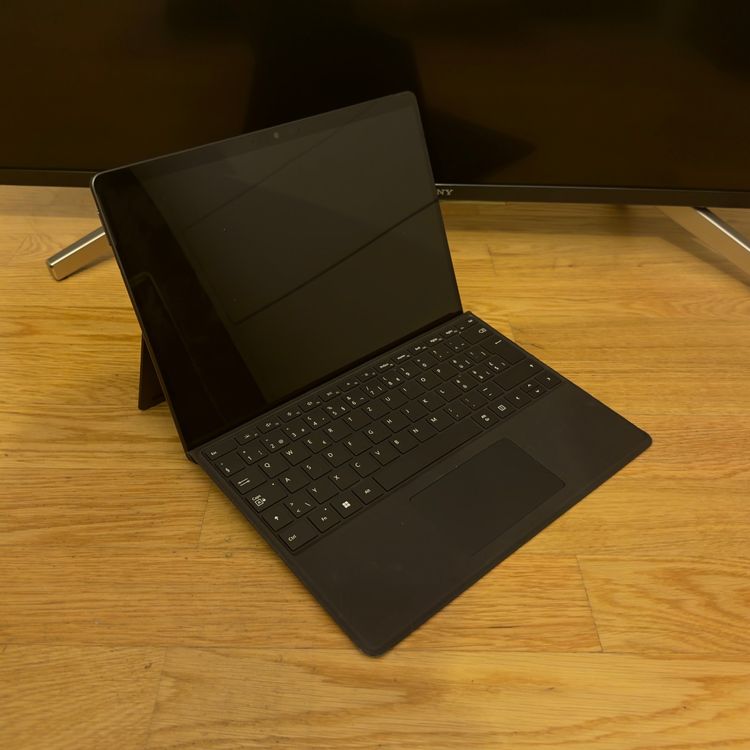 Microsoft Surface Pro 8 - 256/16/i5 (Gebraucht) in Chavannes-près ...