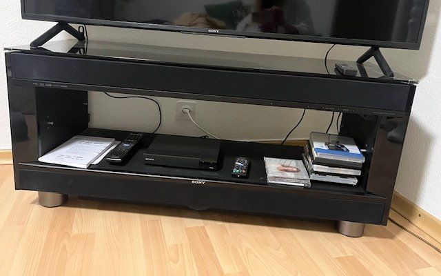 Sony Fernsehmöbel mit integrierten Lautsprecher RHT-G800 (Gebraucht) in ...