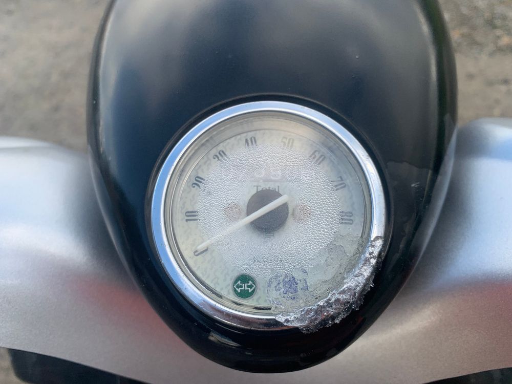 Nr 71, MBK Roller, defekt (Defekt) in Hausen am Albis für CHF 1 – nur Abholung auf Ricardo kaufen