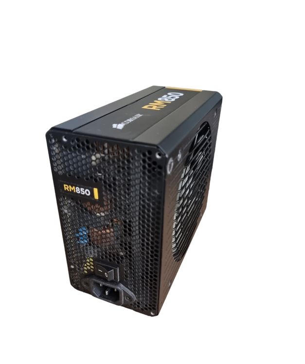 RM Series™ RM850 — 850 Watt 80 PLUS® Gold Certified Fully Mo | Kaufen ...