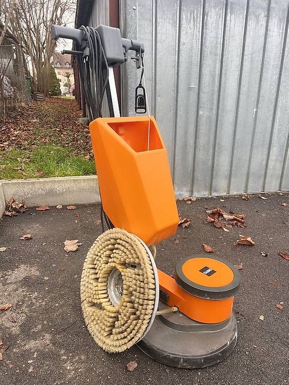 Taski 42 vsb einscheibenmaschine( wetrok cleanfix numatic) (Gebraucht ...